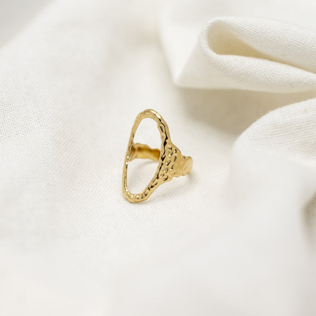 Hedda Ring – Uapa Boutique